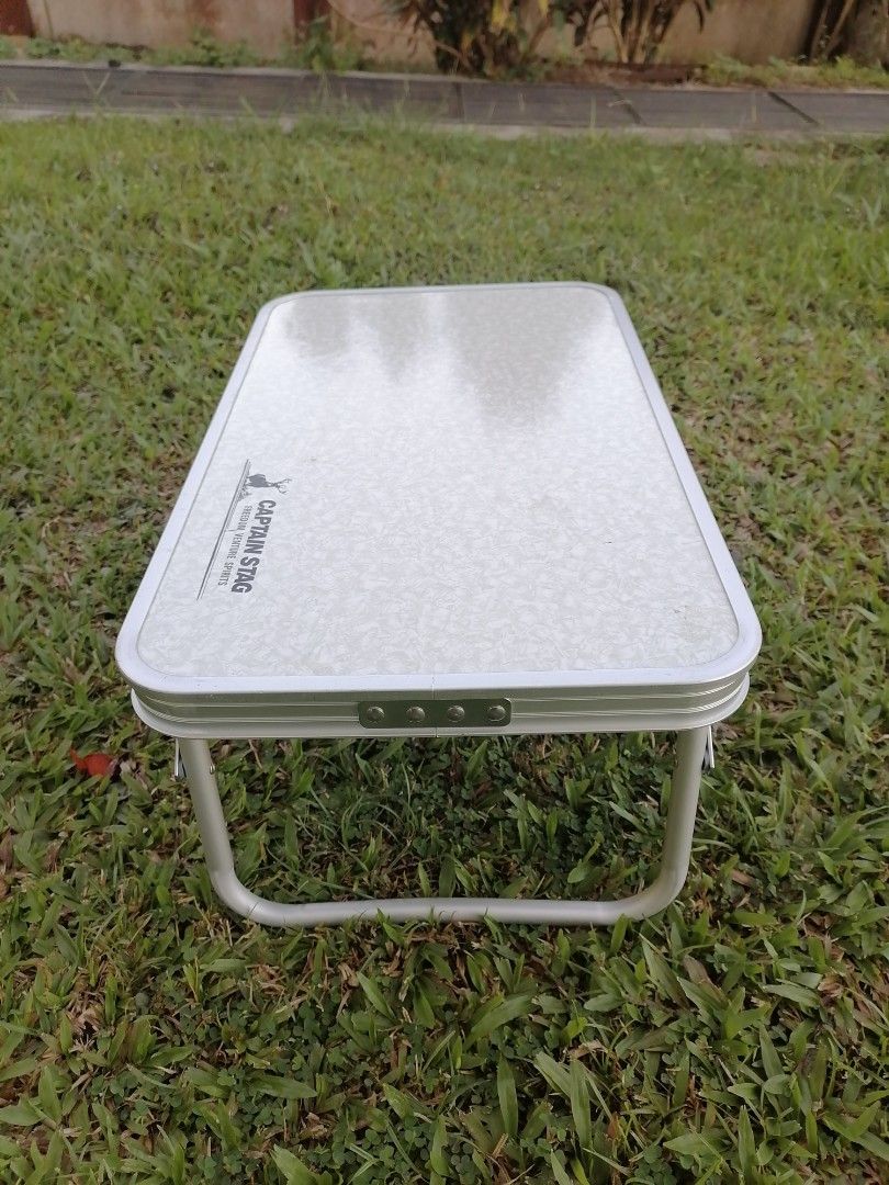 Captain stag aluminium mini table, Sports Equipment, Hiking & Camping ...