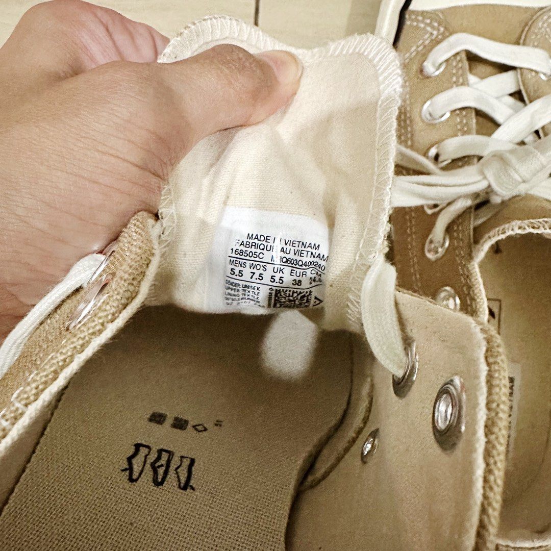 Converse Tan Chuck 70 Low-Top Sneakers, Women's Fashion, Footwear ...