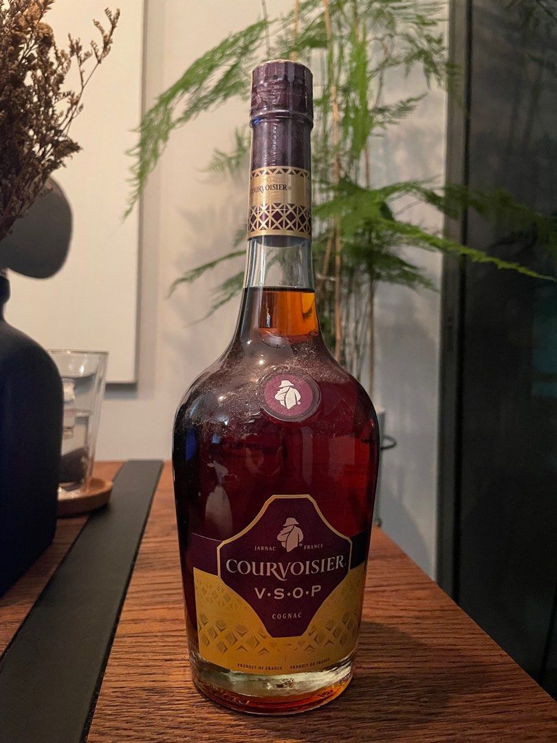 COURVOISIER VSOP 700ML 40%, Food & Drinks, Alcoholic Beverages on Carousell