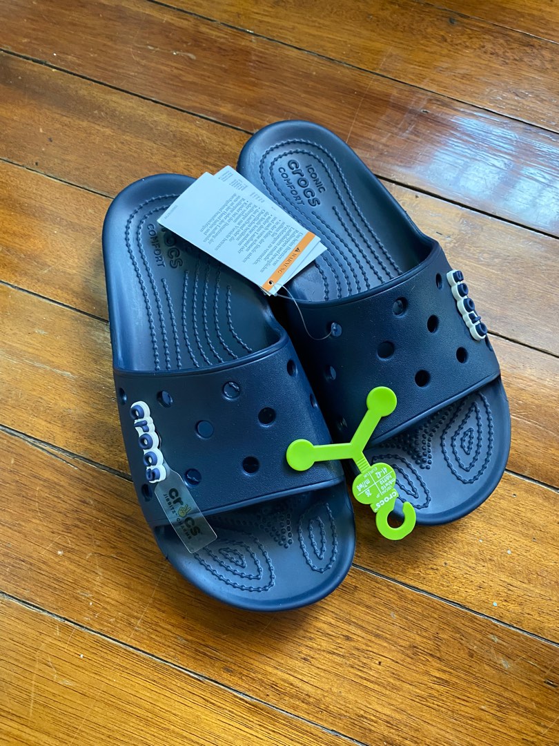Crocs Classic Slide, Men's Fashion, Footwear, Slippers & Slides on ...
