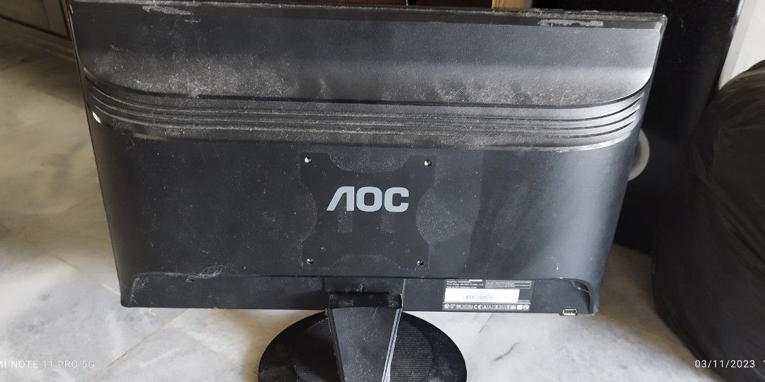 Faulty Monitor AOC 20", Computers & Tech, Parts & Accessories, Monitor ...