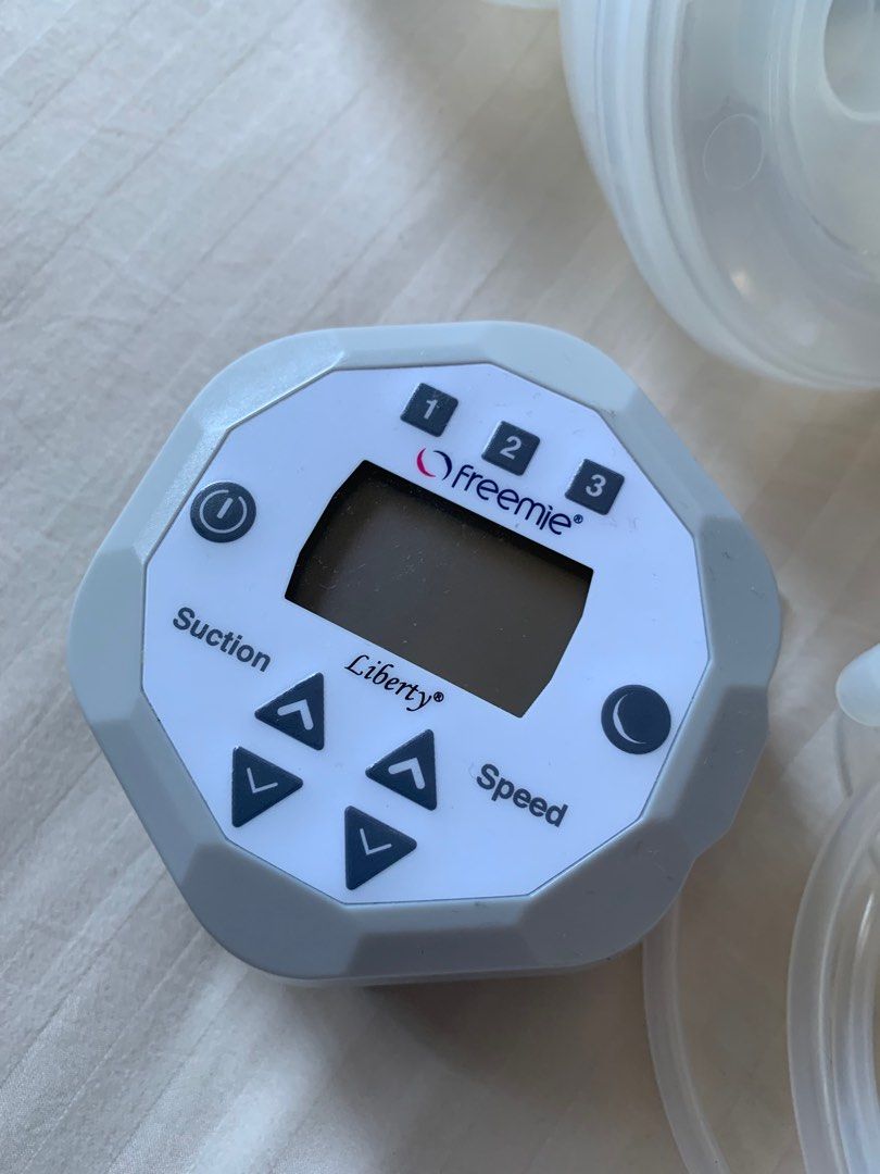 Freemie Breast Pump, Babies & Kids, Nursing & Feeding, Breastfeeding ...