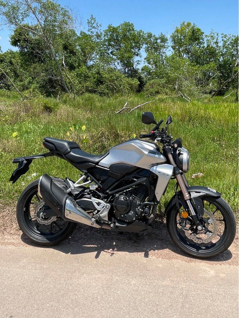 Honda CB250R 2019, Motorbikes on Carousell