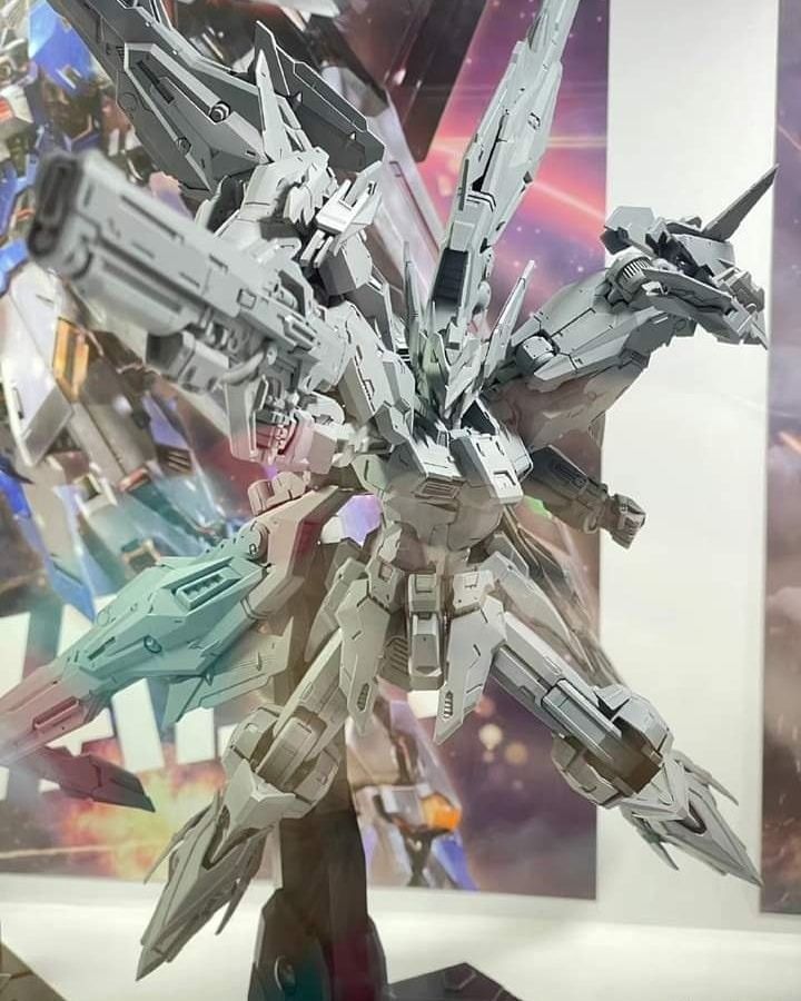 IN ERA+ Vanguard - Full Armed Battle Machine - Die Cast Model Kits ...