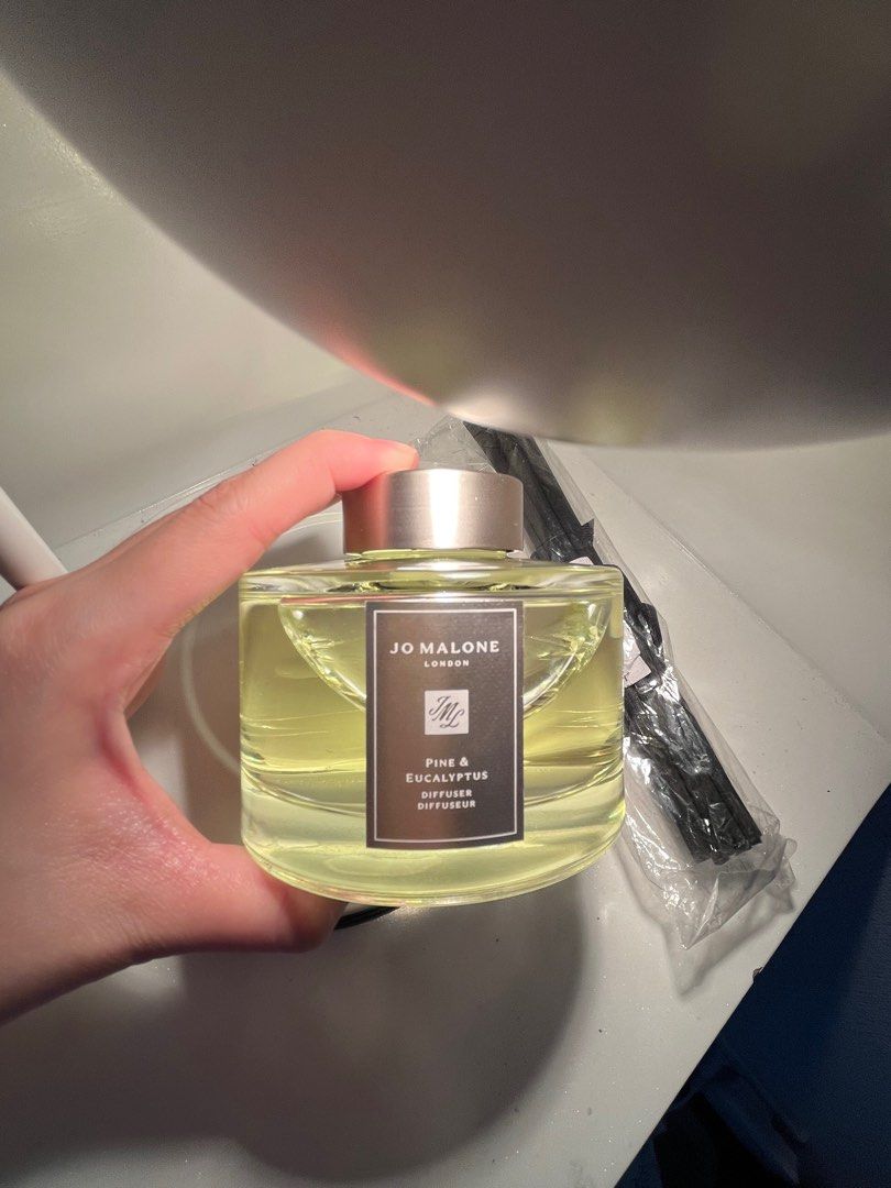JO MALONE PINE AND EUCALYPTUS SCENT SURROUND DIFFUSER 165ML on Carousell