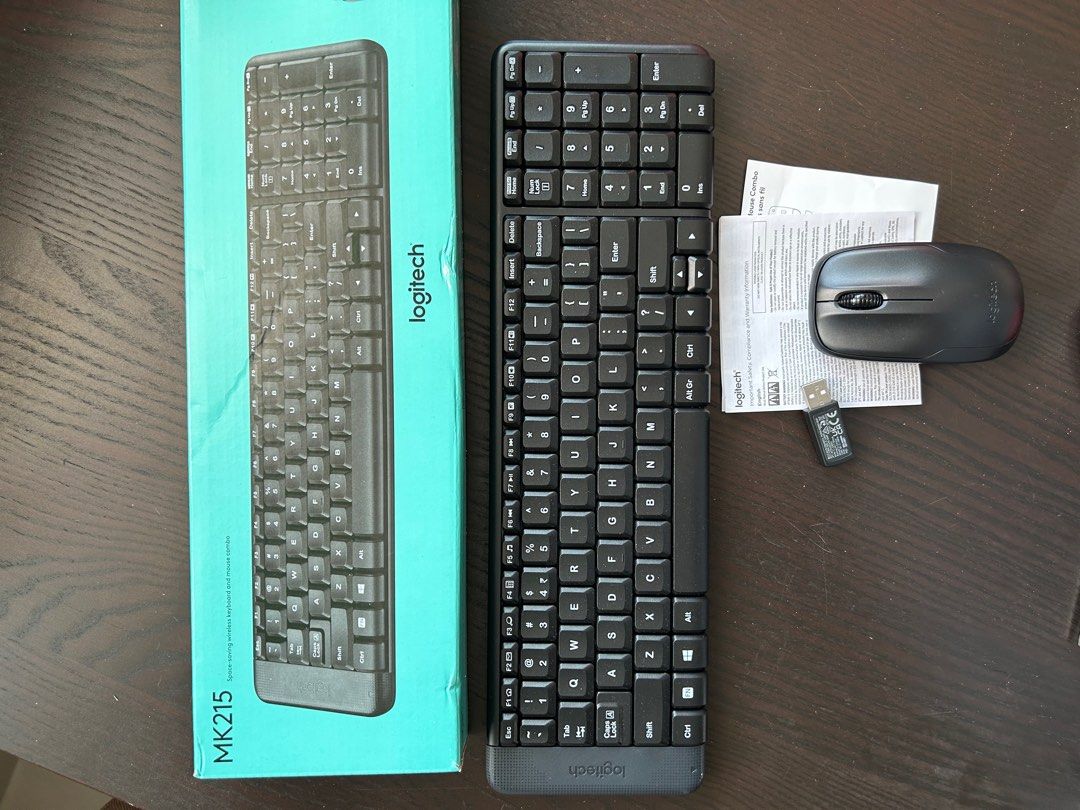 Logitech Wireless Keyboard Mk215 Computers And Tech Parts And Accessories Computer Keyboard On