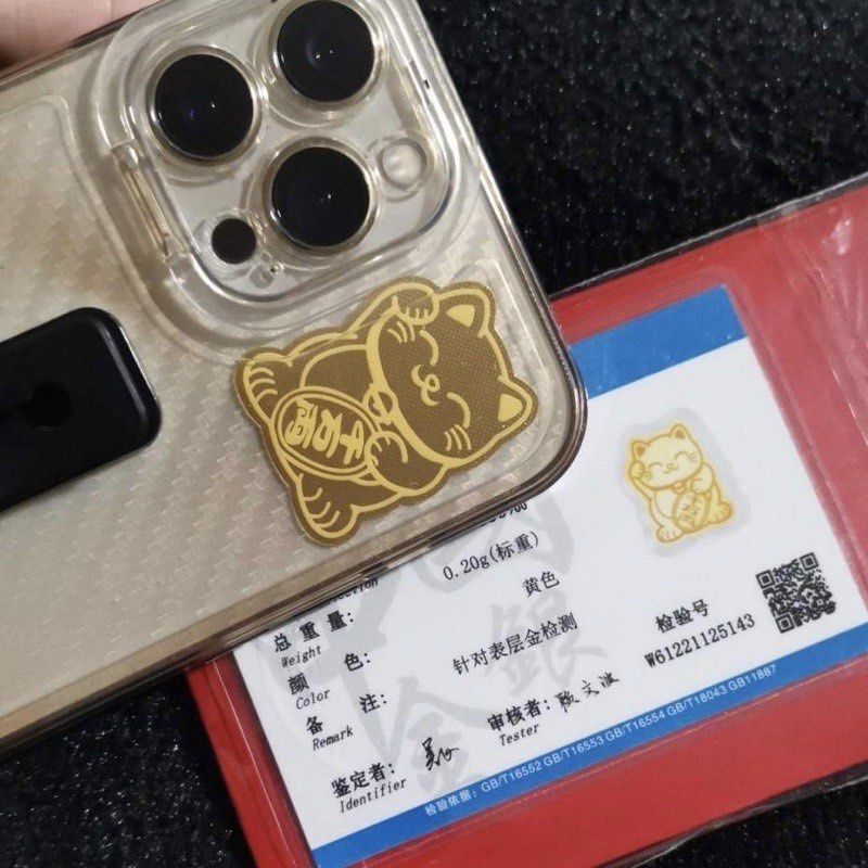 Lucky cat 24k gold plated sticker Japan, Mobile Phones & Gadgets ...