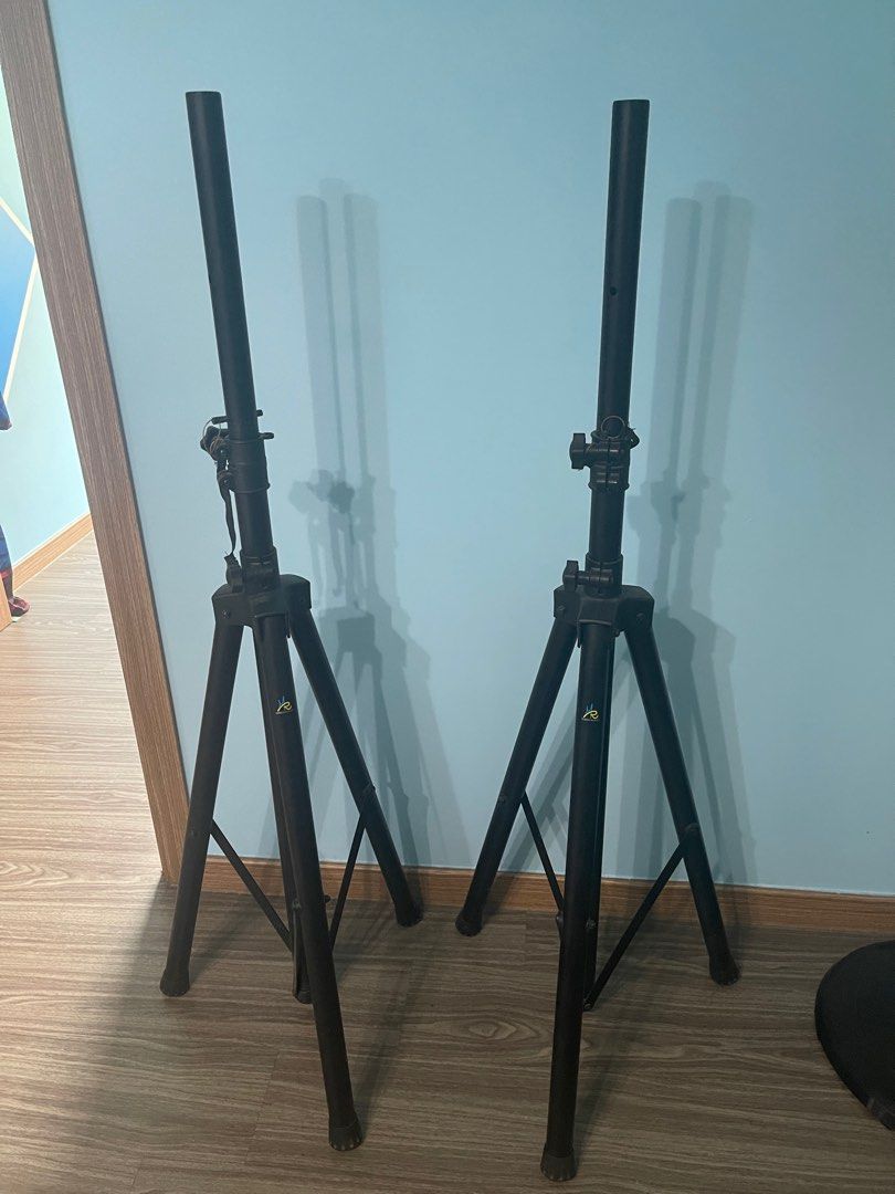 Martin Ranger Speaker Stand, Audio, Soundbars, Speakers & Amplifiers on ...