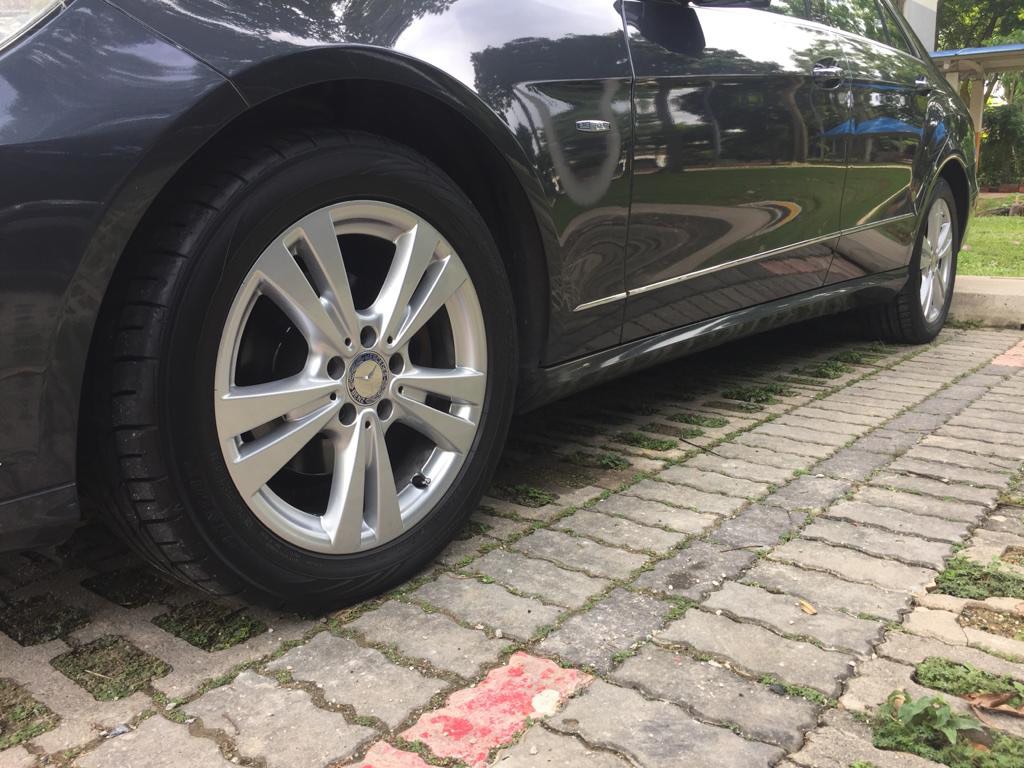 Mercedes Original Rim, Car Accessories, Tyres & Rims on Carousell