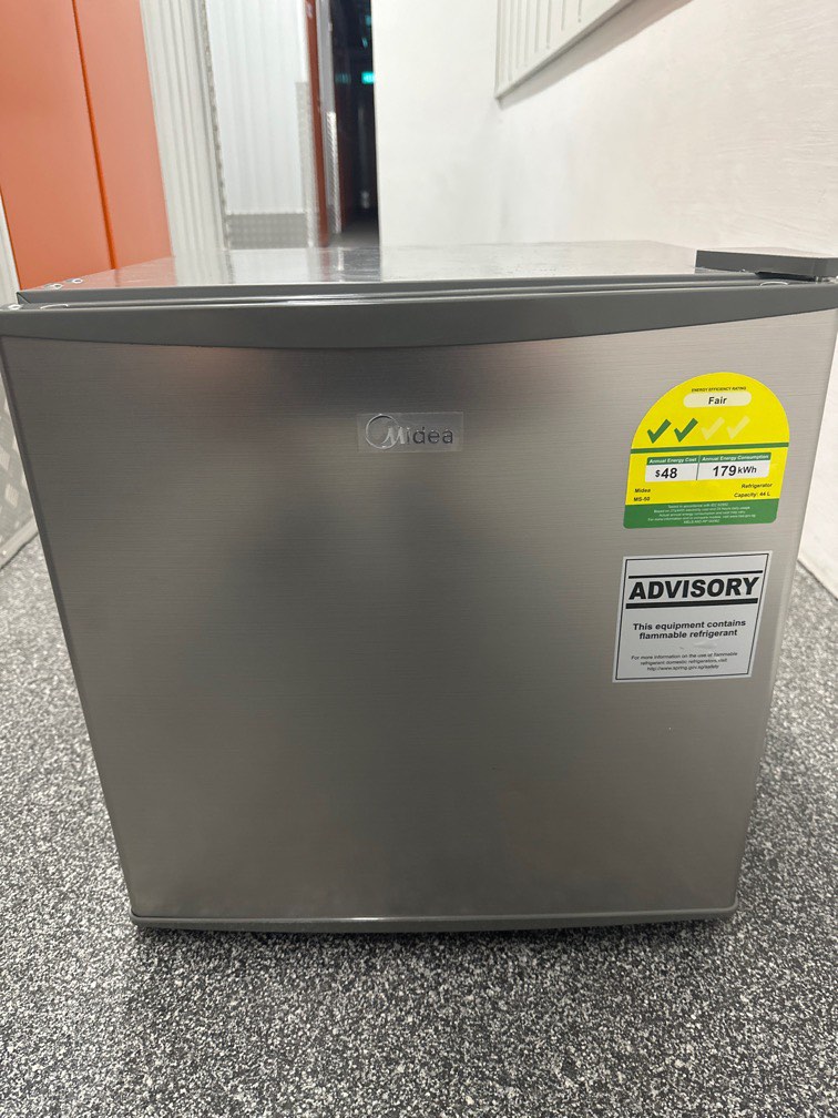 Midea Mini Fridge, TV & Home Appliances, Kitchen Appliances ...