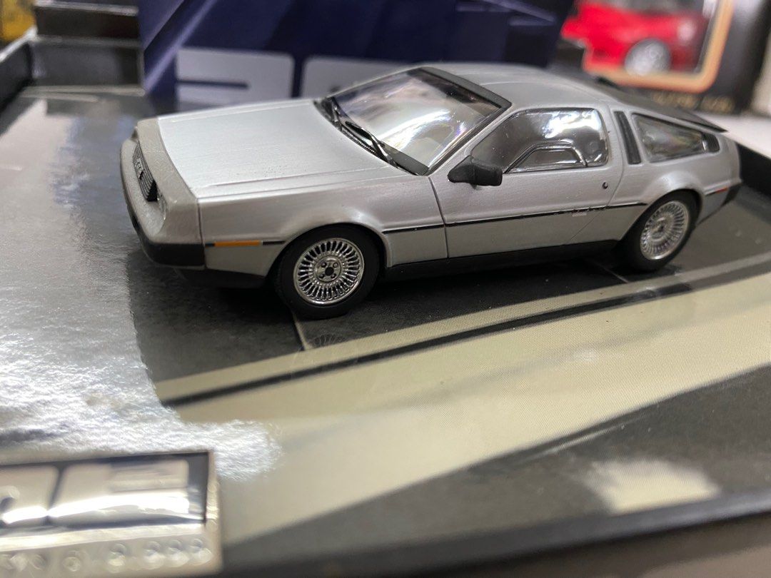 Minichamps 1981 DeLorean DMC-12 Gift Box (1:43 scale), Hobbies & Toys ...