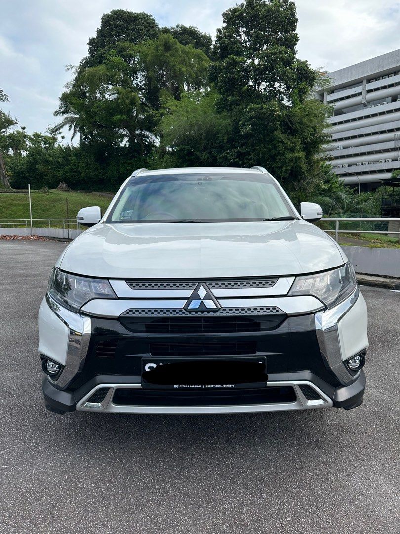 Mitsubishi Outlander 2.0 (A), Cars, Used Cars on Carousell