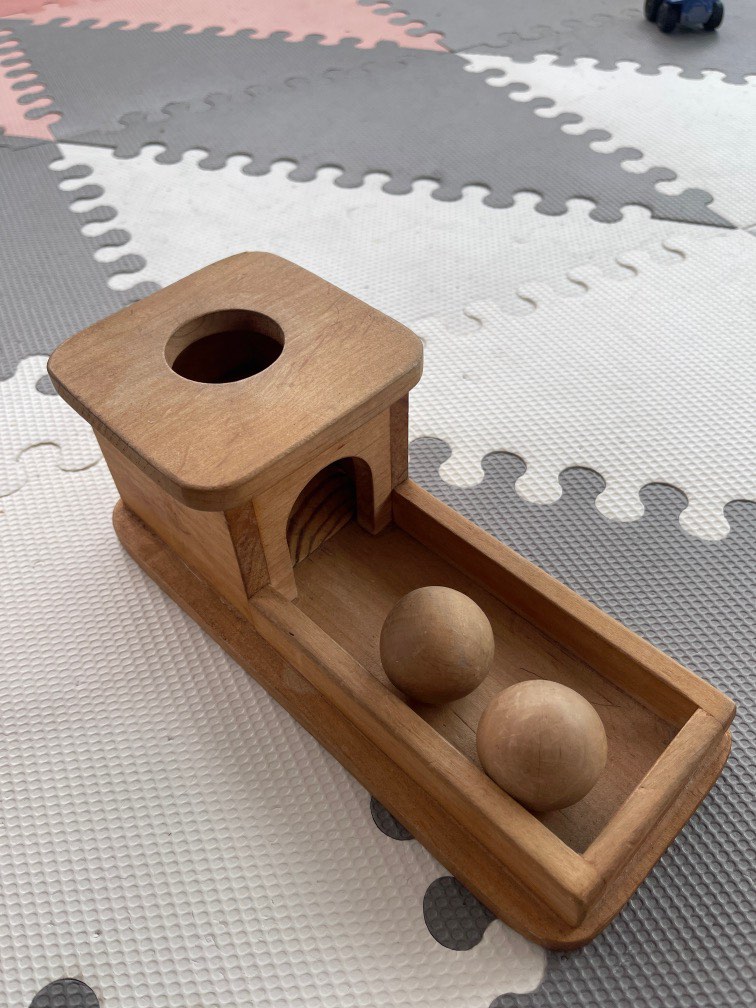 Montessori Object Permanence box, Hobbies & Toys, Toys & Games on Carousell
