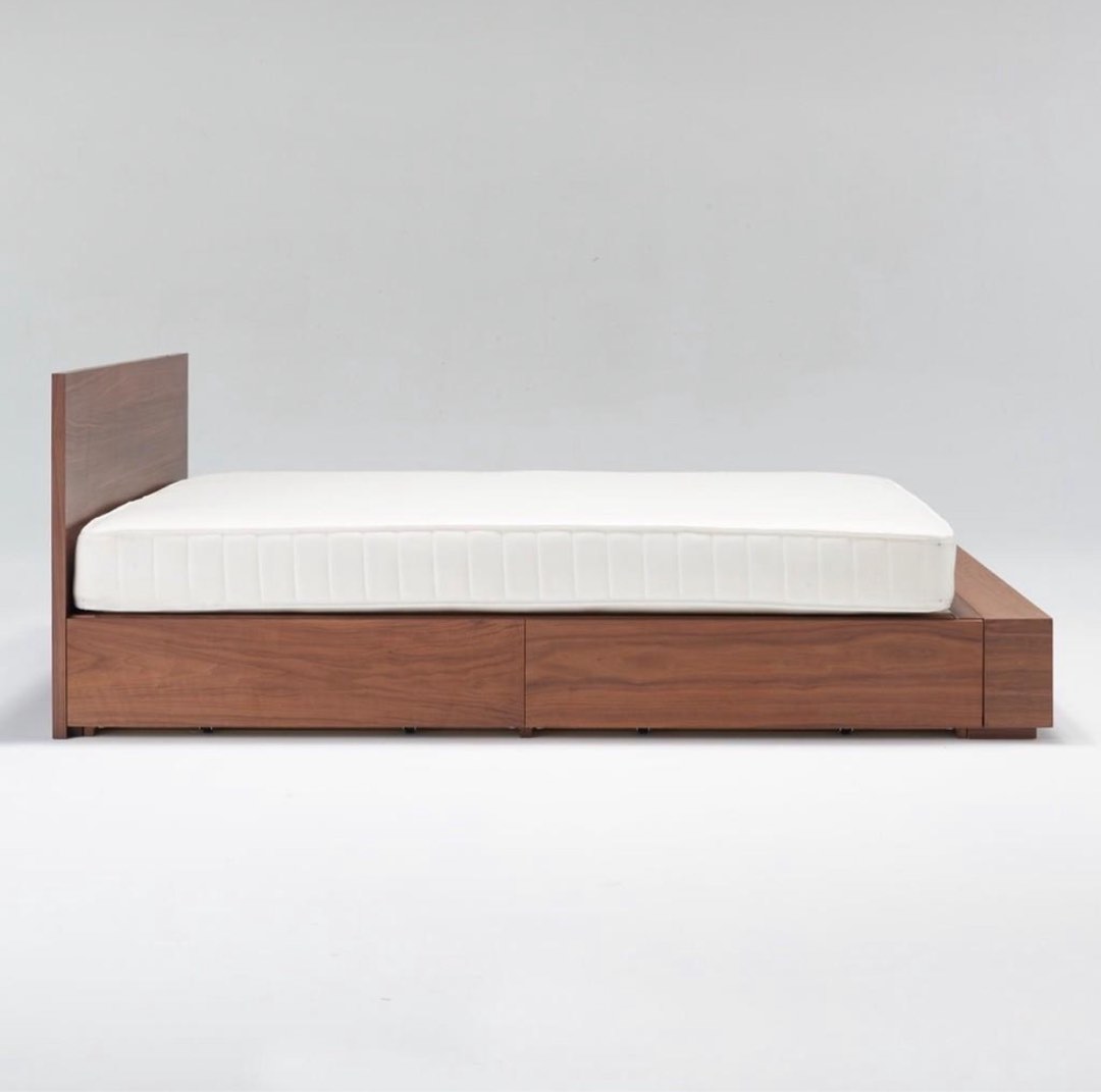 MUJI Storage Bed Headboard KING, walnut, Furniture & Home Living ...