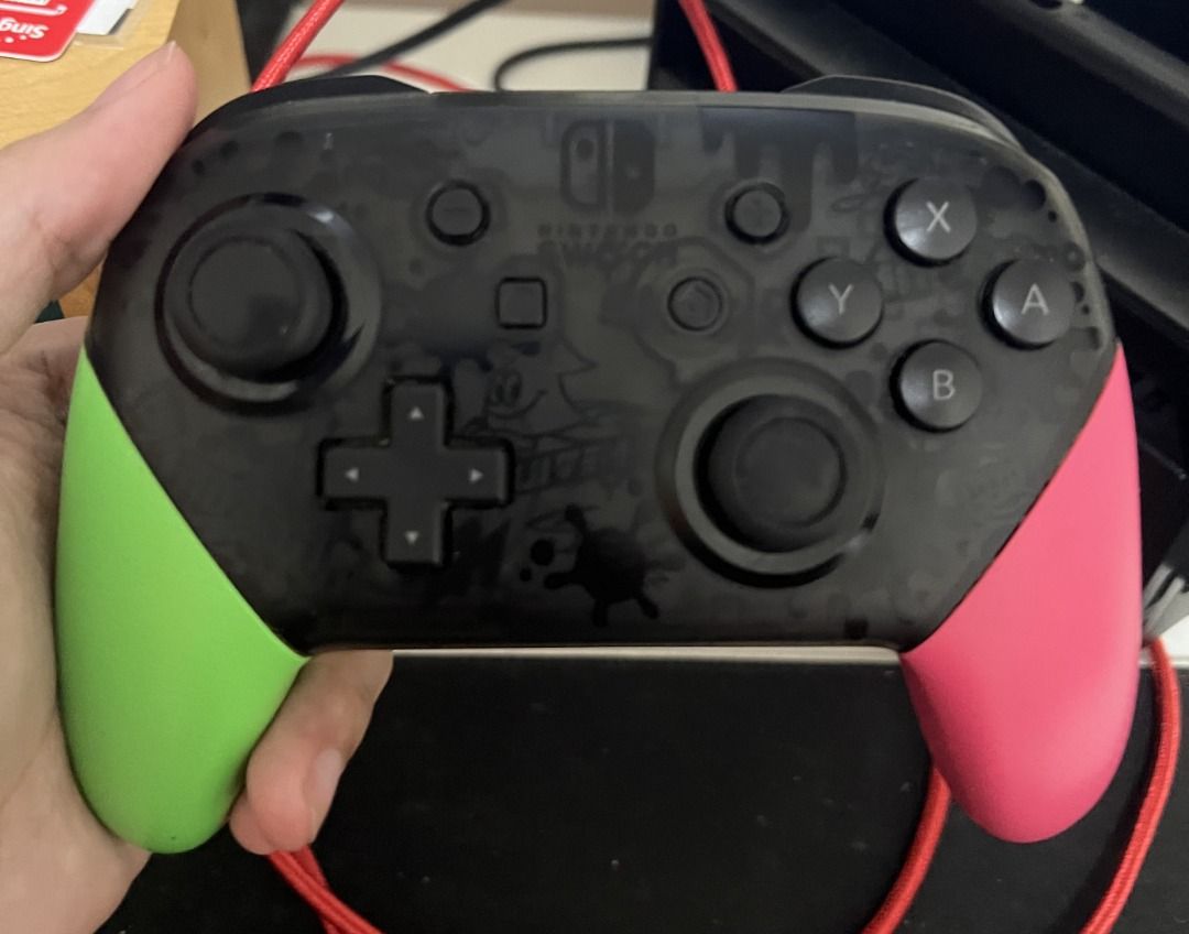Nintendo Switch Pro Controller - Splatoon 2, Video Gaming, Gaming ...