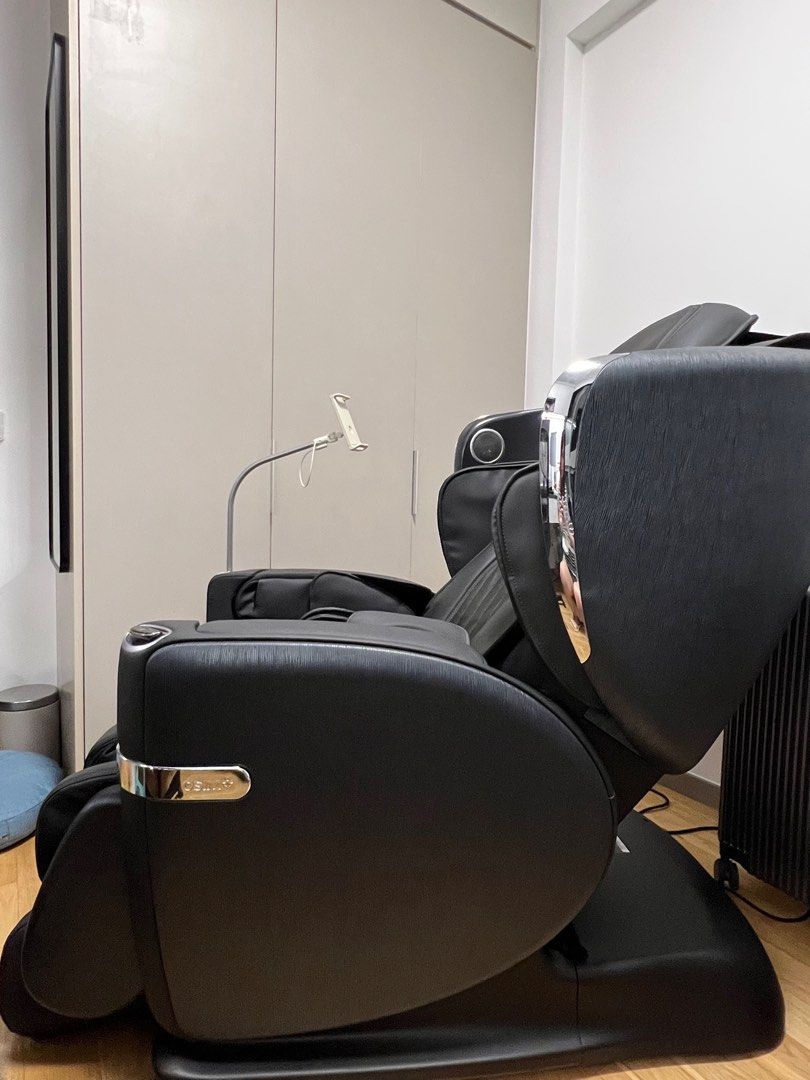 Osim Massage Chair- ULove 2, Health & Nutrition, Massage Devices on ...