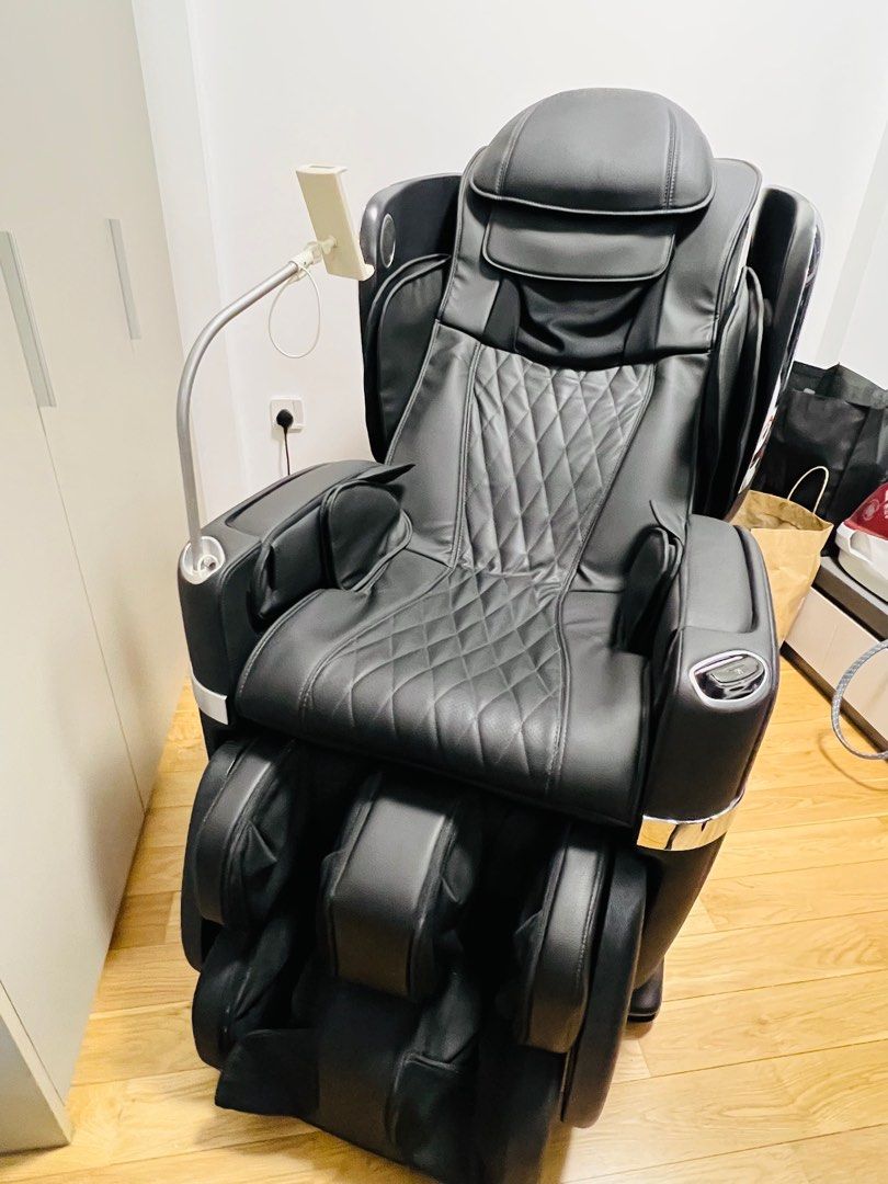 Osim Massage Chair- ULove 2, Health & Nutrition, Massage Devices on ...