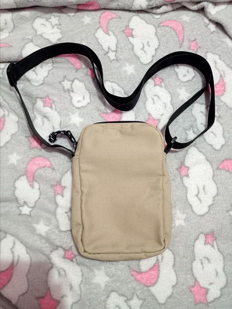 Penshoppe Pouch Sling Bag, Women's Fashion, Bags & Wallets, Cross-body ...