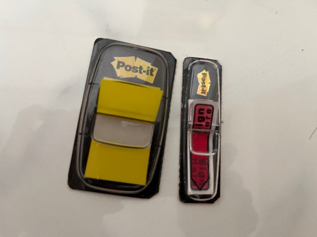 Post it stickers, Hobbies & Toys, Stationery & Craft, Other Stationery ...