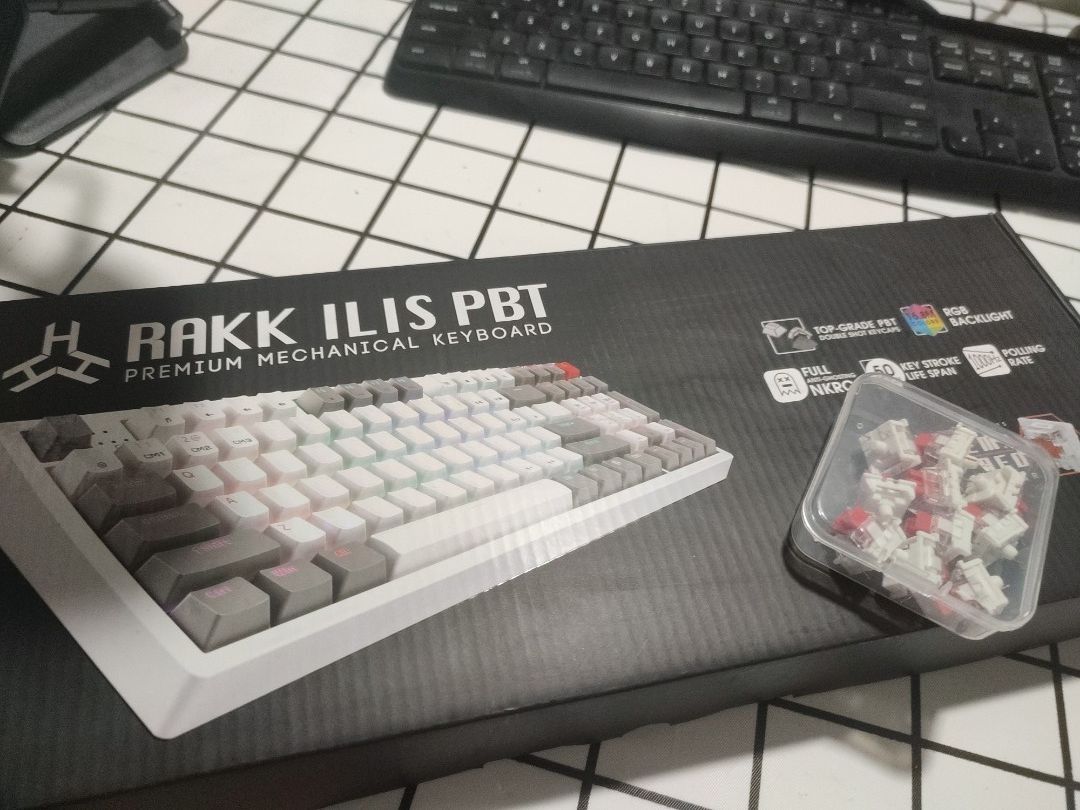 RUSH! Rakk Ilis Mechanical Keyboard Outemu Red w/ FREE Switches ...