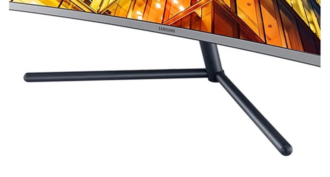 Samsung 32 inch UHD Curved Monitor, Computers & Tech, Parts ...