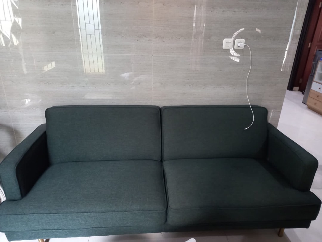 Sofa informa 2 seater, Perabotan Rumah di Carousell