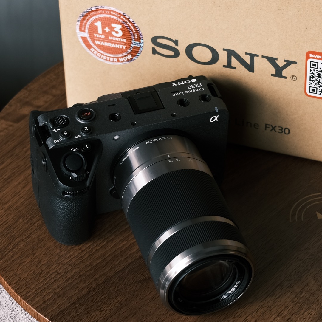 Sony FX30 with lens, Photography, Cameras on Carousell