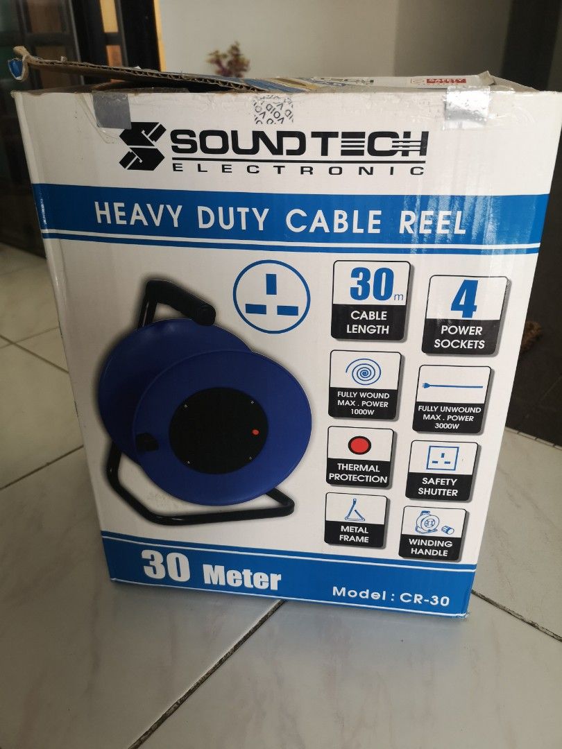 Soundtech heavy cable, TV & Home Appliances, Electrical, Adaptors ...
