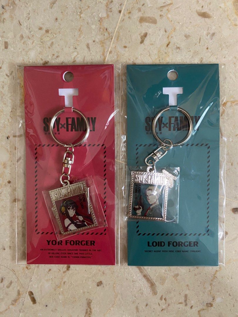 Spy x family Yor Loid Key chain Keychain Spyxfamily, Hobbies & Toys ...