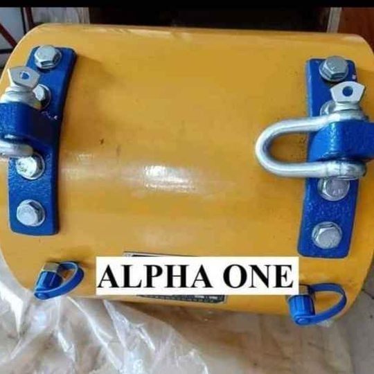 STRESSING JACK FOR STRESSING GIRDER 250MT, Commercial & Industrial ...