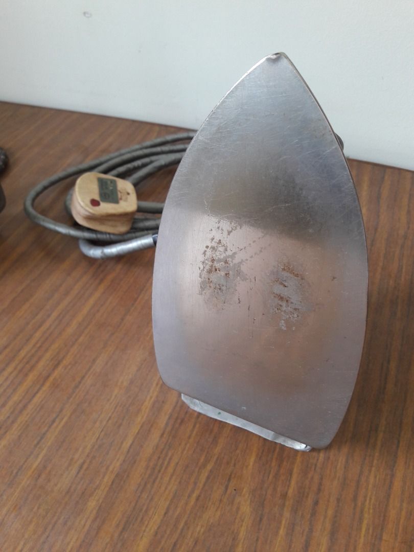 Vintage British Colonial Electric Dry Iron, TV & Home Appliances, Irons ...