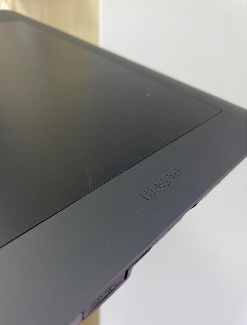 Wacom Intuos Touch 5 Drawing Tablet (RTP: $300-400) Digital ...