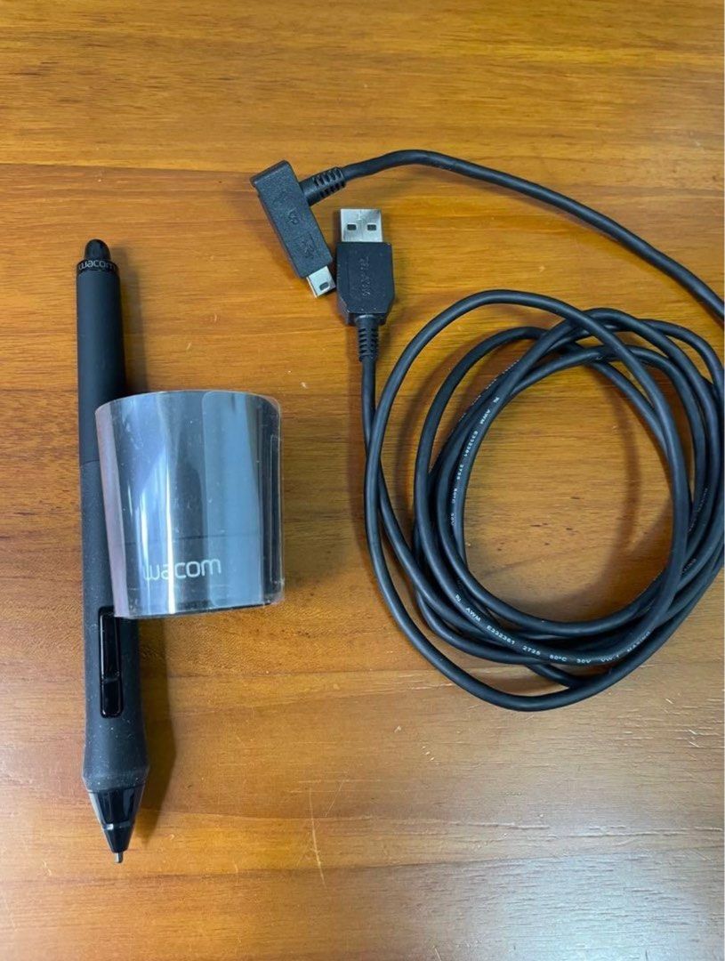 Wacom Intuos Touch 5 Drawing Tablet (RTP: $300-400) Digital ...