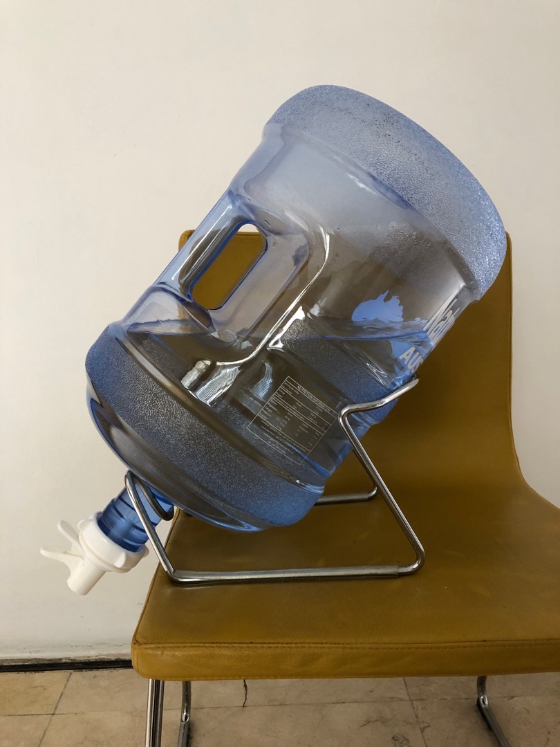 Water bottle stand, Furniture & Home Living, Kitchenware & Tableware ...