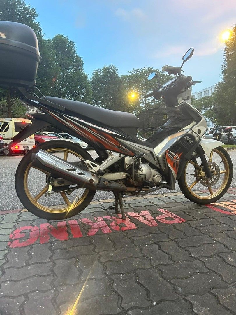 Yamaha Spark 135, Motorcycles, Motorcycles for Sale, Class 2B on Carousell