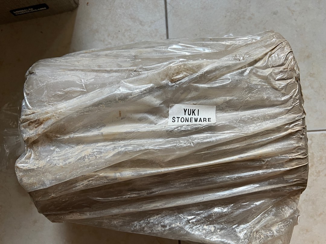 Yuki Clay, Hobbies & Toys, Stationary & Craft, Craft Supplies & Tools ...