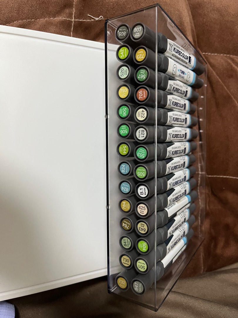 Zig Kurecolor Markers, Hobbies & Toys, Stationary & Craft, Craft ...