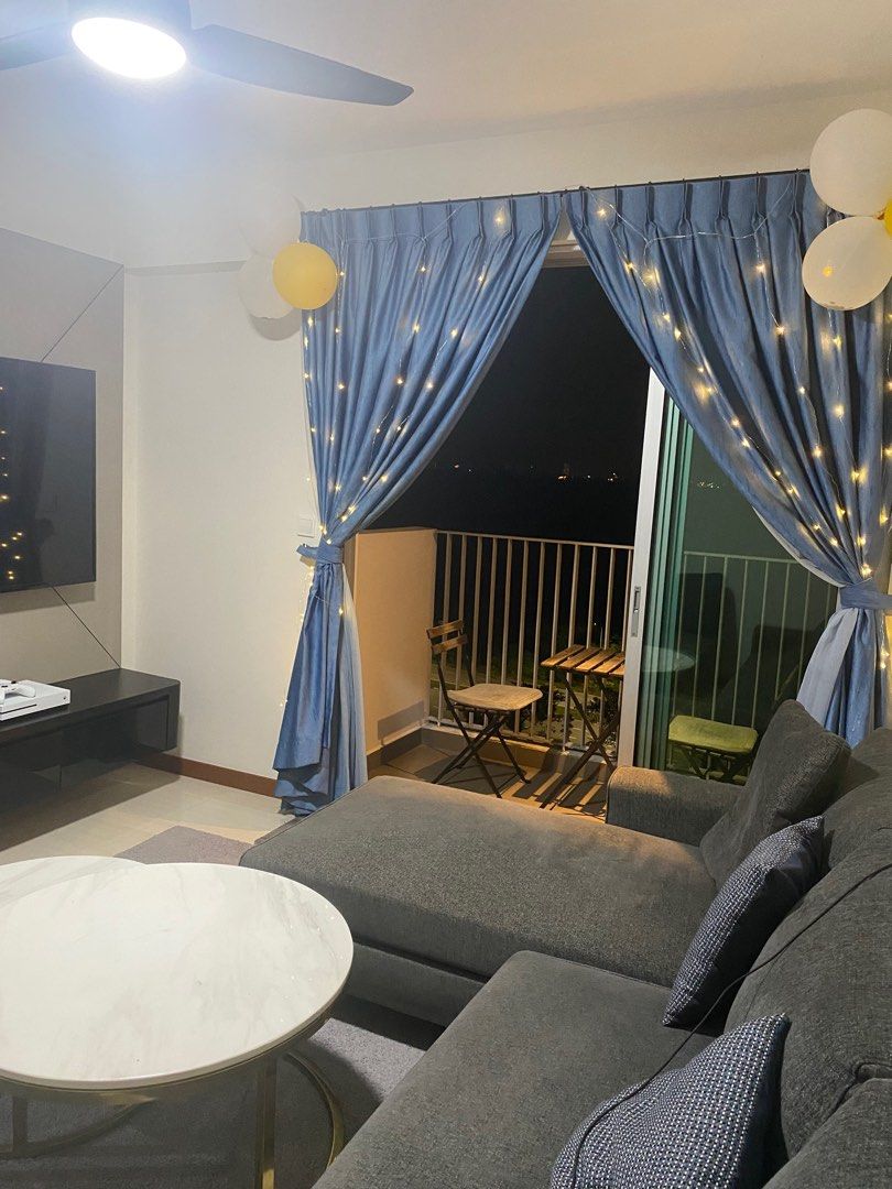 Common room + personal bath Canberra (owners staying) , Property ...