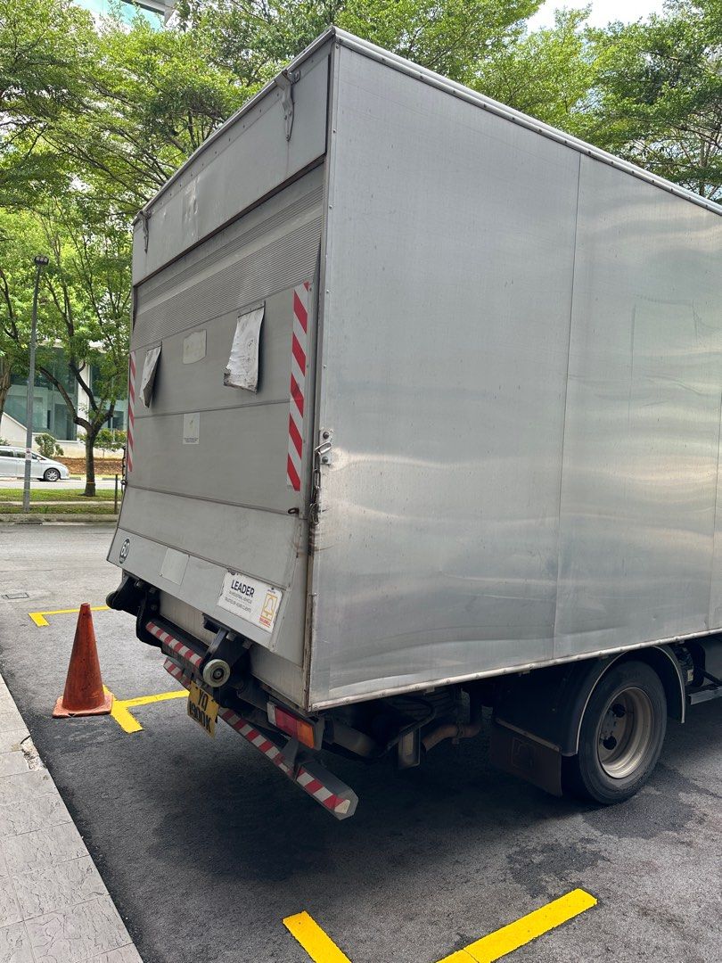 12ft Lorry with tailgate for night rent(Long term), Cars, Commercial ...