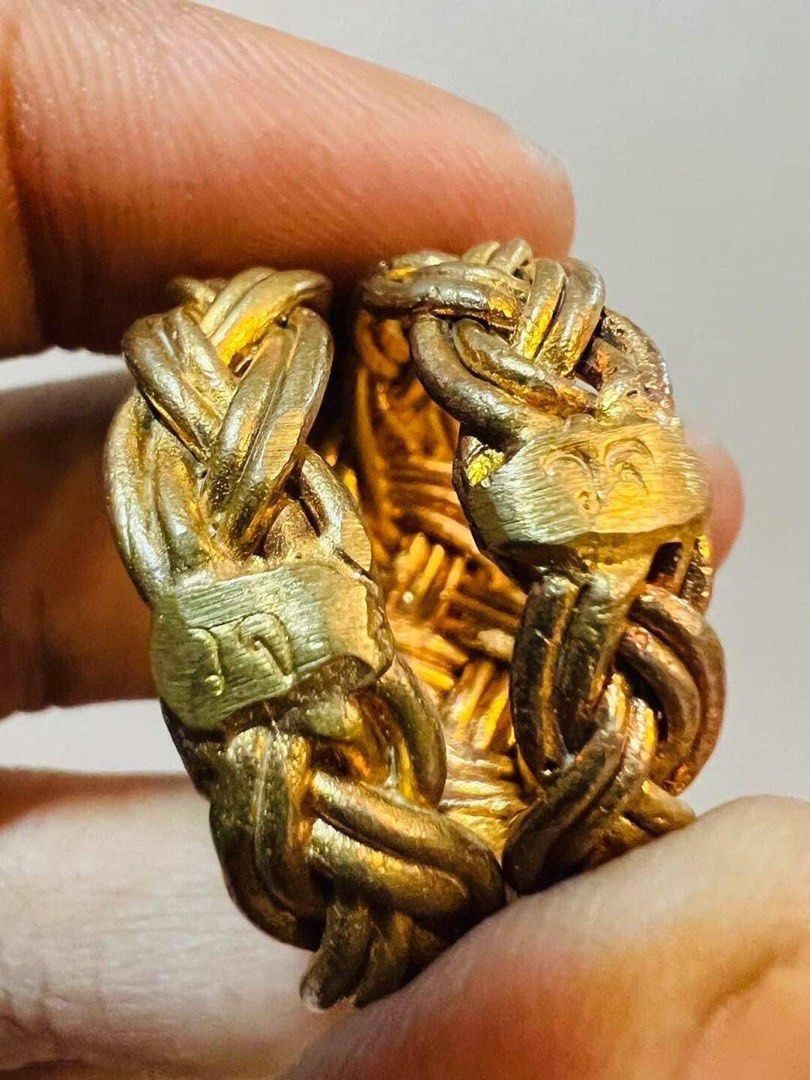 1st model of Pirod Ring of Wat Khao Orh & Wat Chaeng, Hobbies & Toys ...