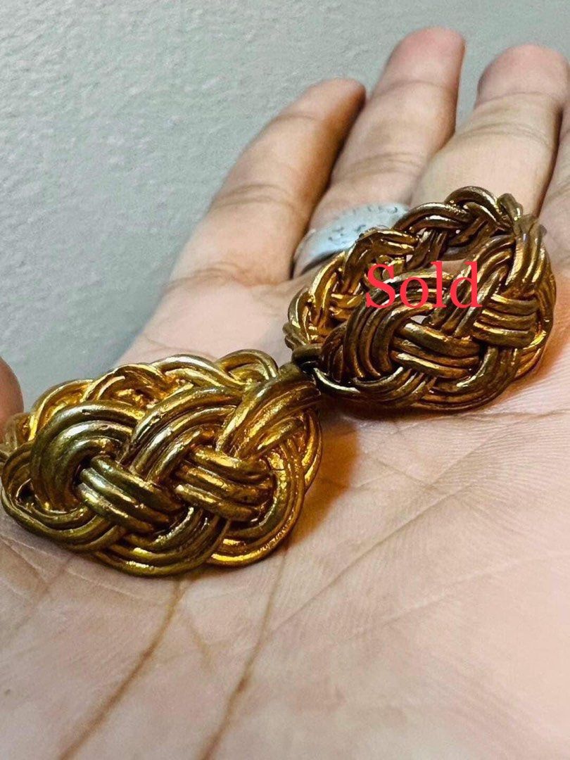 1st model of Pirod Ring of Wat Khao Orh & Wat Chaeng, Hobbies & Toys ...