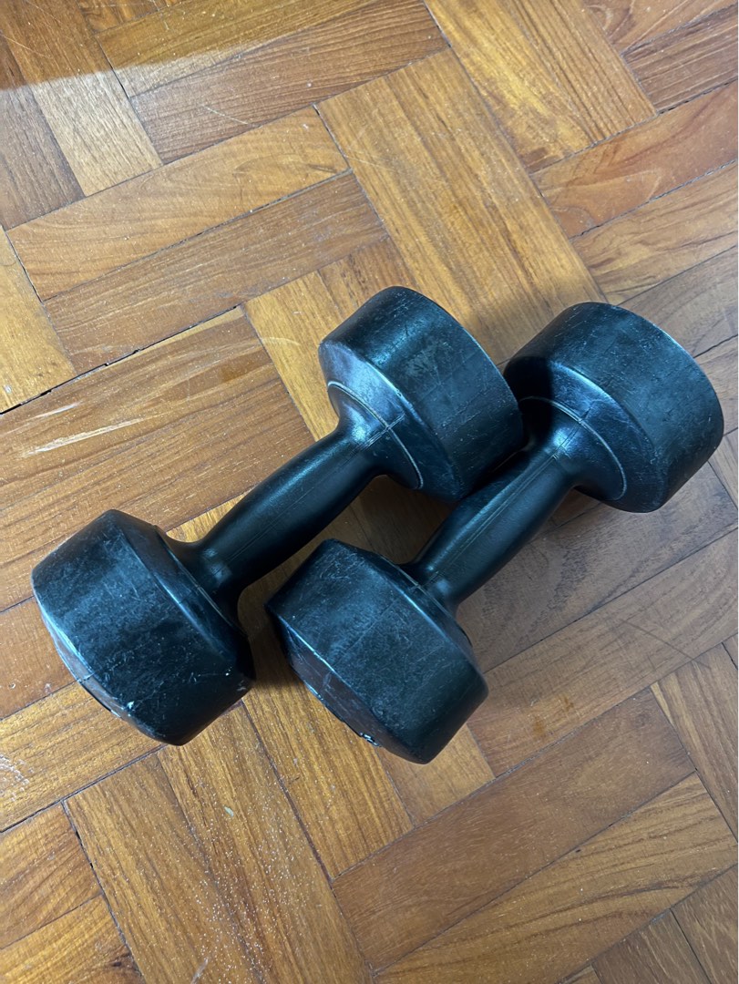 2.5 KG dumbbells, Sports Equipment, Exercise & Fitness, Weights ...