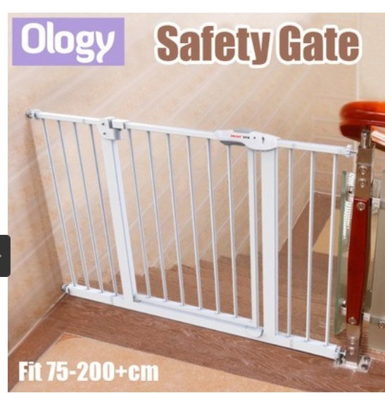 75cm-200+cm Steel Baby Safety Gate Safe Fence Pet Fencing Metal Two Way ...
