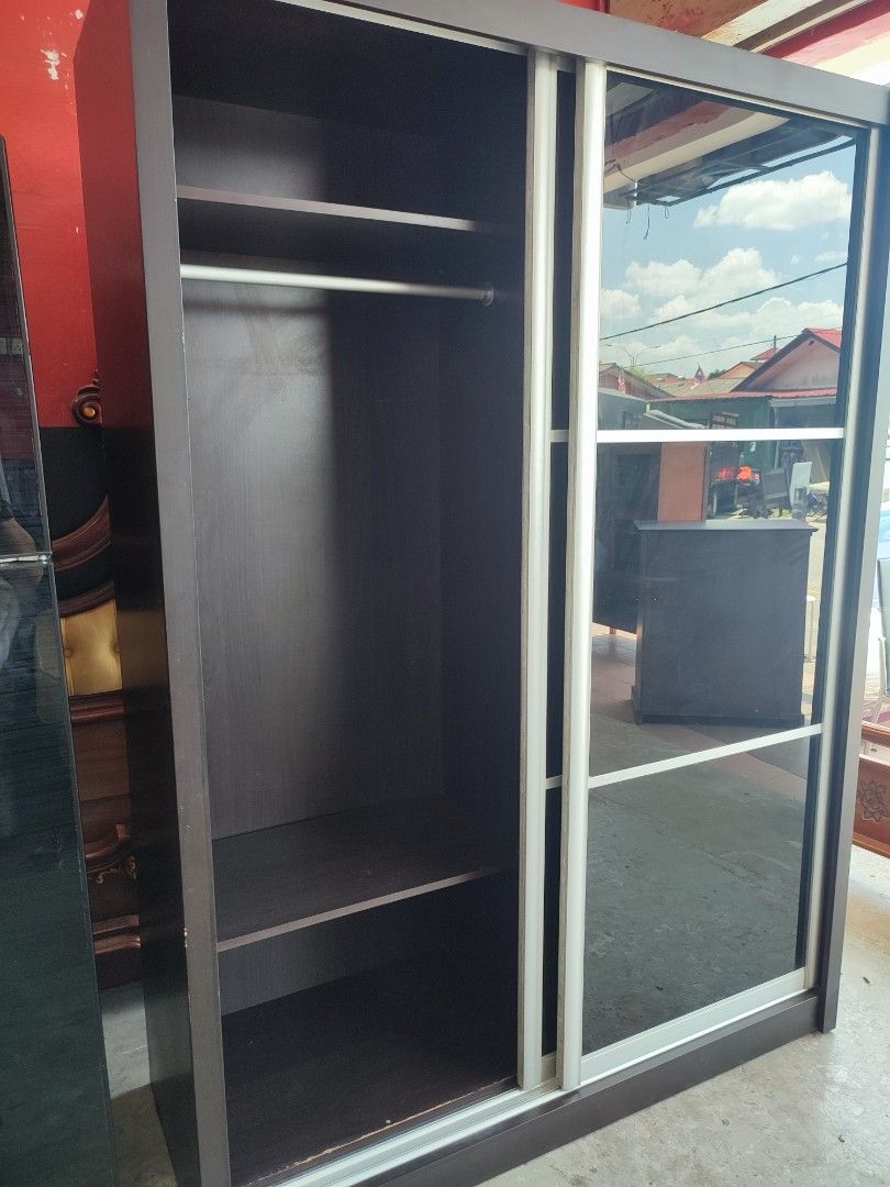 ALMARI SLIDING WARDROBE 5X7 TERPAKAI, Furniture & Home Living ...