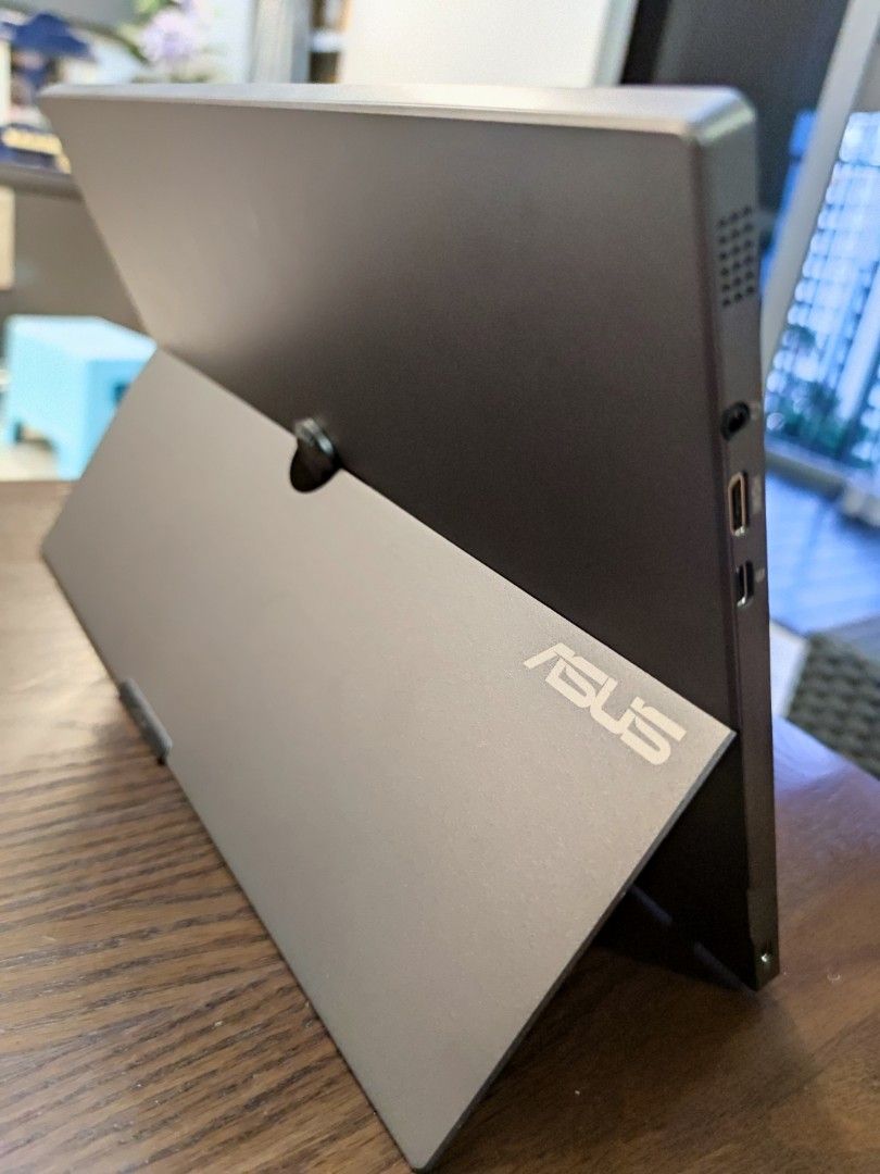 ASUS Zen Screen Go 15" Portable Monitor with WiFi and Built-in Battery ...