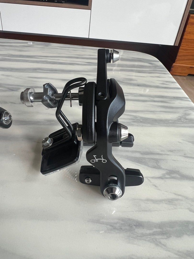 Brompton Black edition brake callipers fullSet, Sports Equipment ...