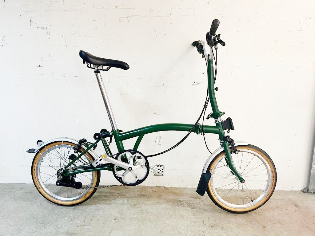 Brompton M6L Racing Green, Sports Equipment, Bicycles & Parts, Bicycles ...