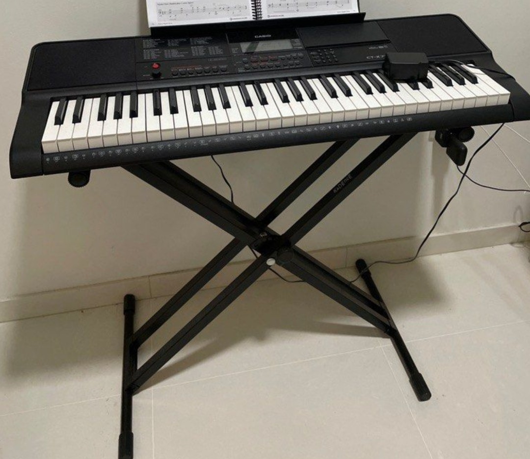 Casio Keyboard CT-X700 with stand, Hobbies & Toys, Music & Media ...
