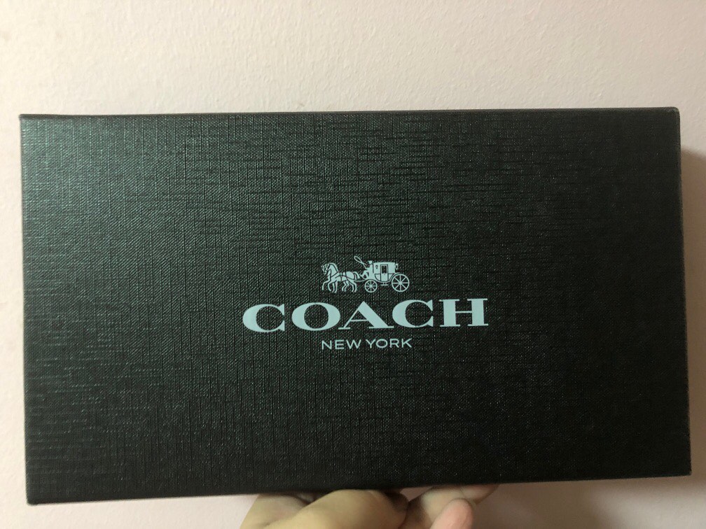 Coach Box, Announcements on Carousell