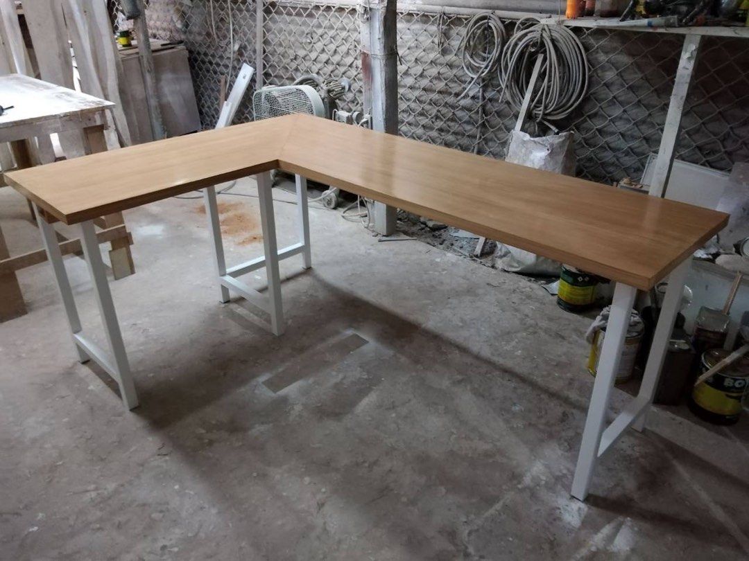 Custom L-shaped Computer Workstation Table with Cable Tray, Furniture ...